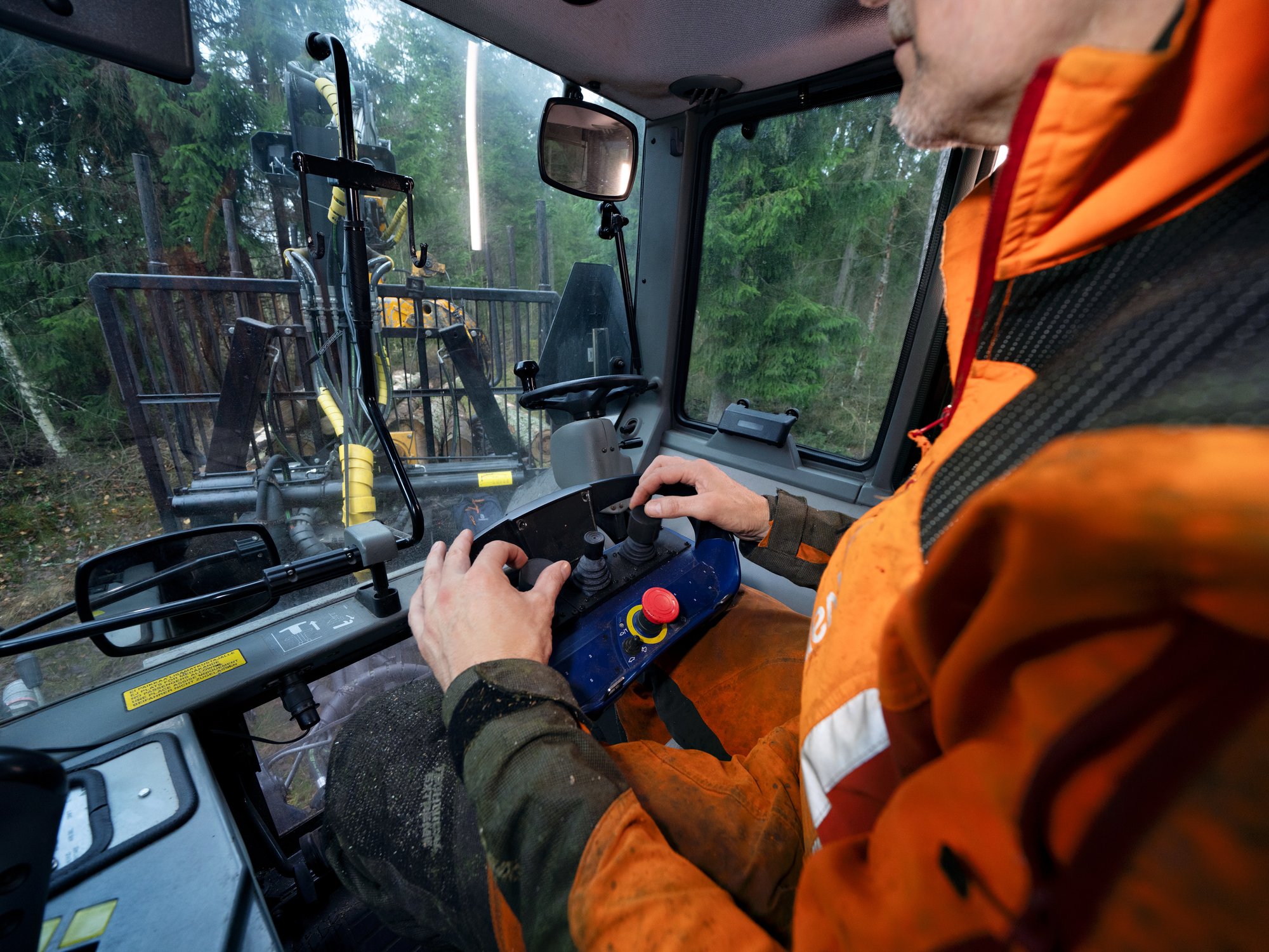 The benefits of remote-controlled forestry equipment